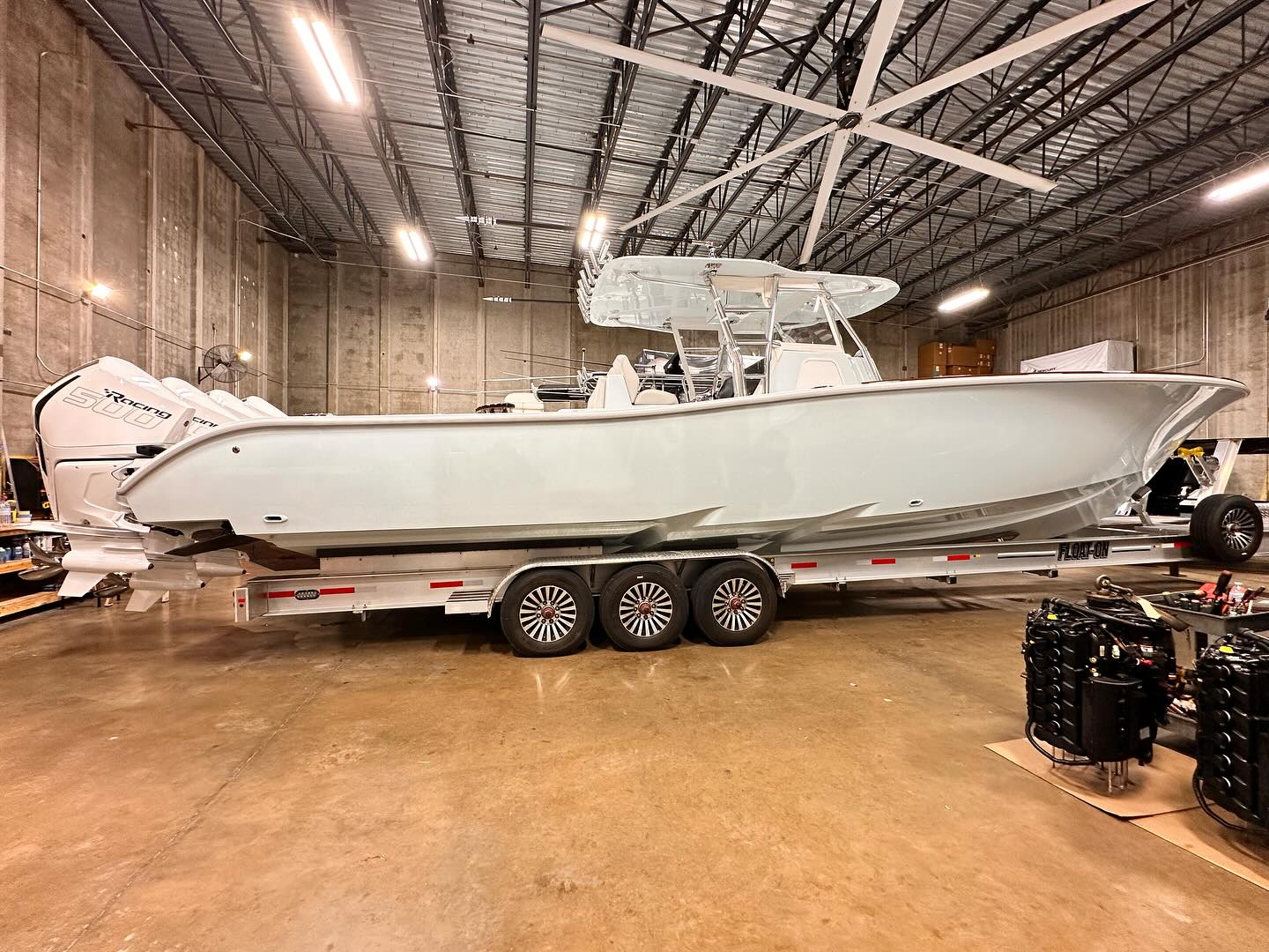 Hull Pro for Gelcoat & Metal - Maximum Performance Protective Coating ...